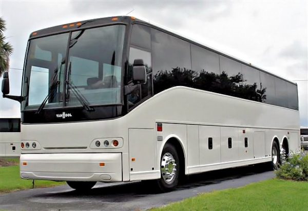 The Advantages of Using Computerized Laser-Guided Bus Wash Systems