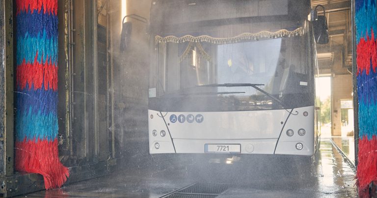 Hybrid Bus Wash Equipment (Touchless & Brush) | LazrTek